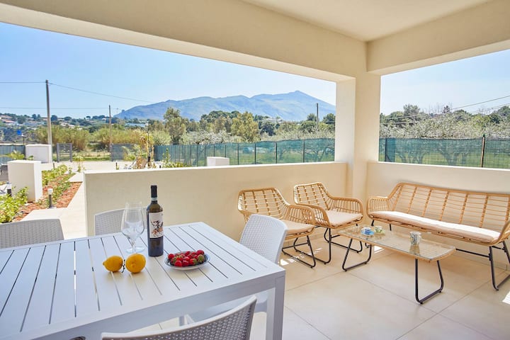 Residenza Zio Toto'- Ground Floor Apartment - Scopello, Italy