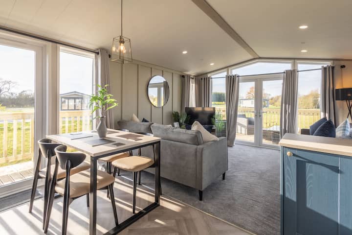 Host & Stay | Riverwood, Ashdown Retreat - Malton
