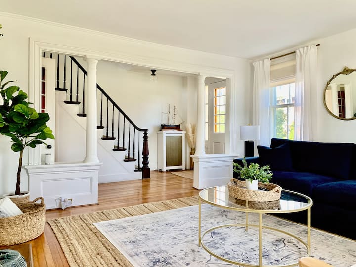 Maxson House Mystic – Easy Walk To Downtown - Mystic, CT