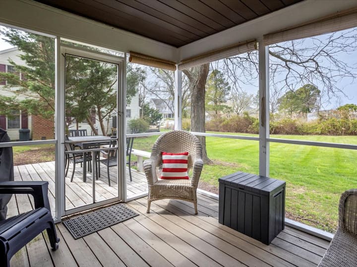 Down By The Docks | An Esvr Property - Easton, MD