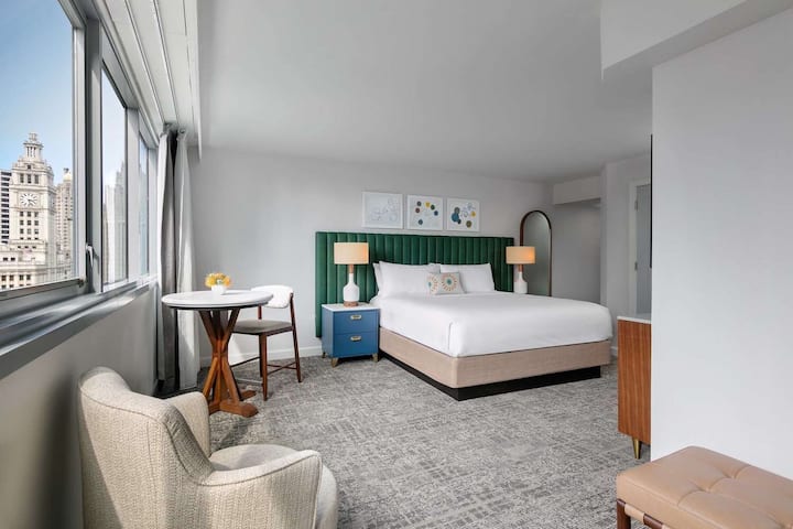 Affordable Getaway! Near The Cove, Pet-friendly - Chicago, IL