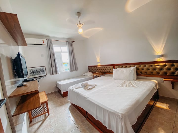 Front Taperapuã Beach, Complimentary Breakfast. - Porto Seguro