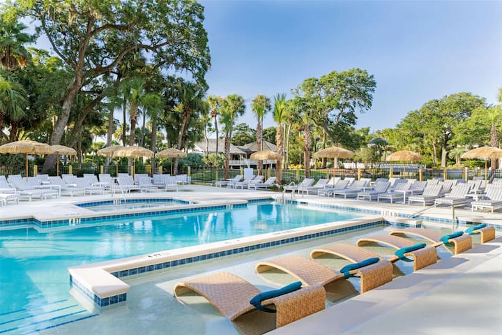 4 Units Close To Hilton Head Beach, Pool, Balcony! - Hilton Head Island, SC