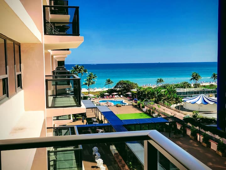 Experience Luxury At 3 Bedroom Miami Beach 817 - Miami Beach, FL
