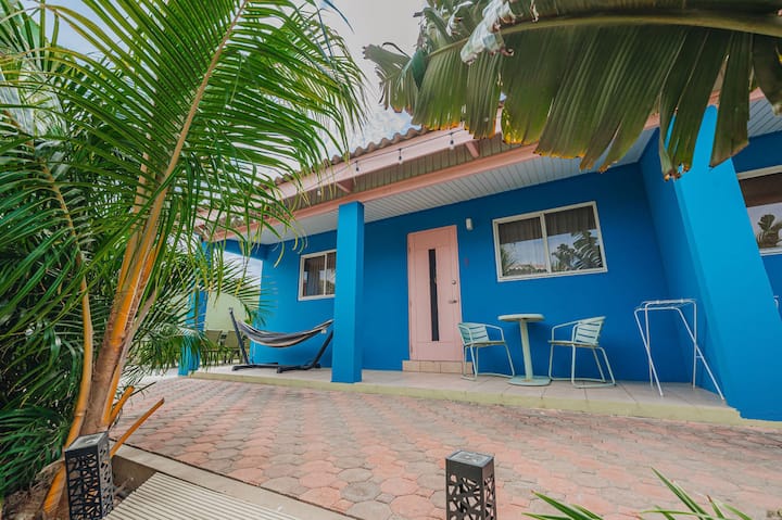 Cozy Boutique, Perfect For Couples And Solo Guest - Aruba