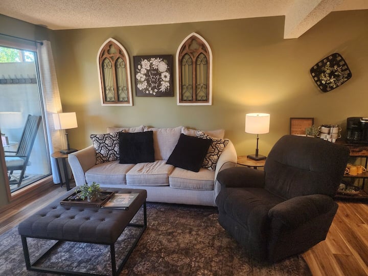 Walk-in ~ Near Sdc ~2 Pools~ Free Tickets! (Cr7/8) - Branson, MO