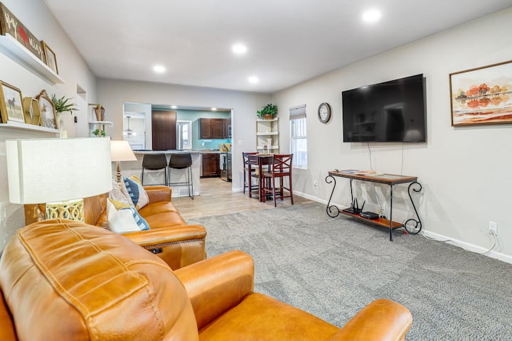 1 Mi To Dtwn Casper: Homey Getaway W/ Yard! - Casper, WY