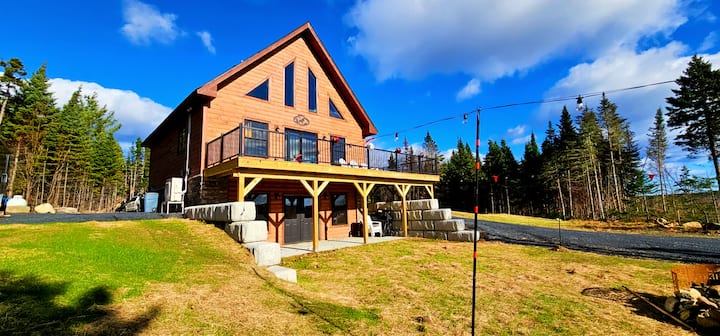 Mischief Maker -*Mountain Views*atv & Sled Access* - Greenville, ME