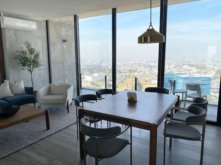 Postal! 3 Bedrooms With The Best City View - Querétaro