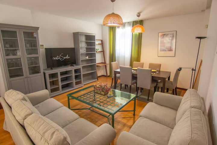 Rentalsevilla Refugio En El Corazón De Triana - Sevilla, España