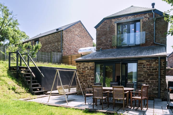 Forgotten Corner | Wiggle Barn - Cawsand