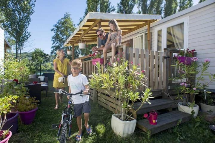 Camping 3 éToiles - Parc Aquatique - Eeaiga - Ampuis