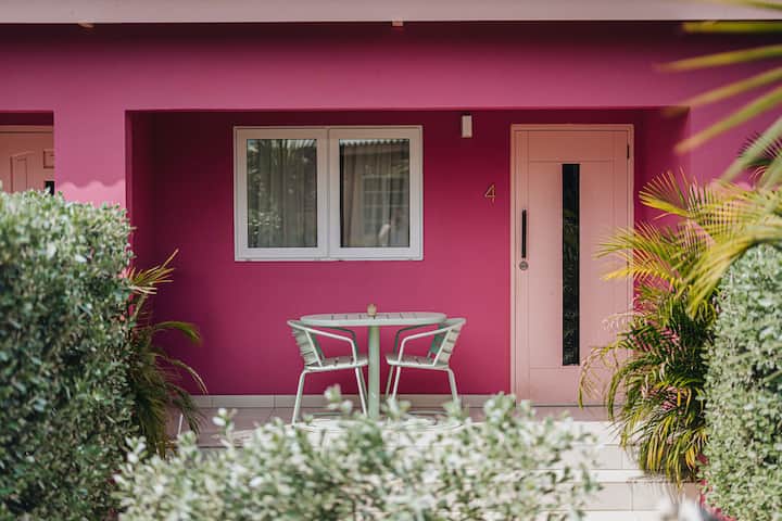 Cozy Cottage Surrounded By Tropical Paradise - Aruba