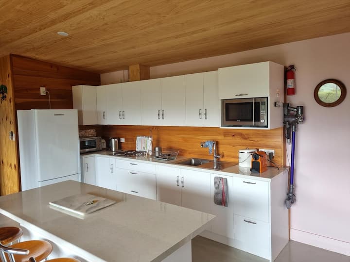 Lavender Cottage At Akaroa Lavender - Little River