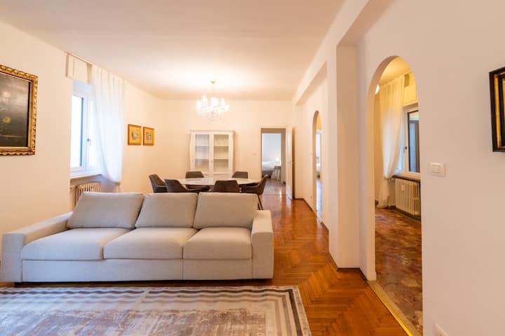 Ampia, Luminosa E Centrale Residenza Serego - Verona