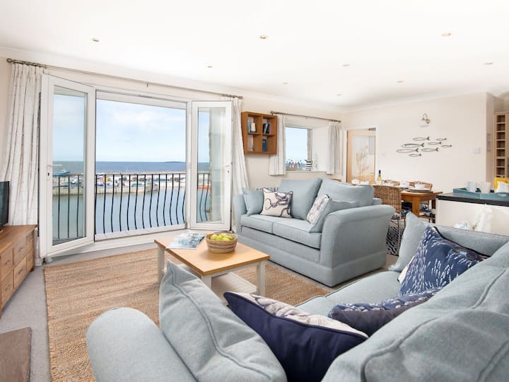 3 Bed In Seahouses (Cn079) - 밤버러