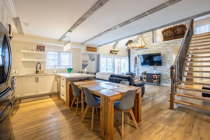 Enjoy Time On The Lake, Cozy Cottage! - Midland