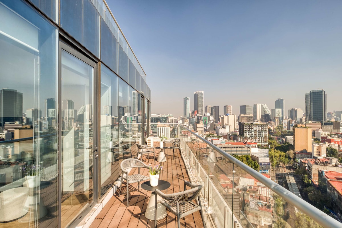 2BR Apt w/Panoramic Balcony | Spectacular Rooftop! - Apartments for ...