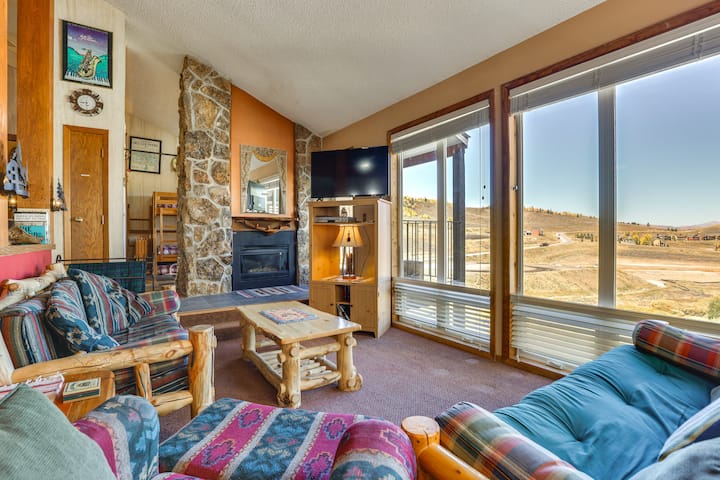 Walk To Ski Lift & Hiking: Granby Ranch Condo! - Granby, CO