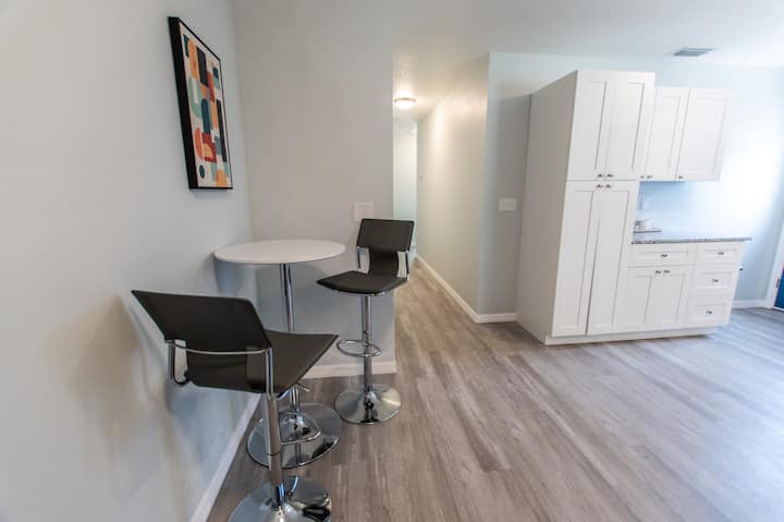 Room For Rent | Lakewood Commons #2 - St. Petersburg, FL