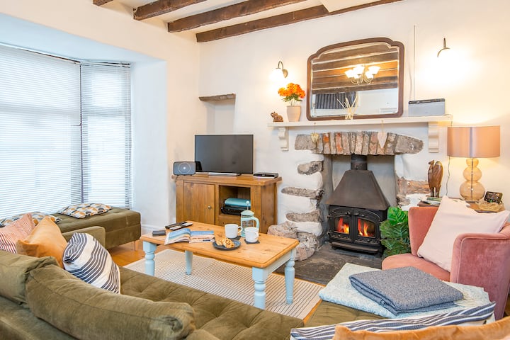 90 Main Street - Pembrokeshire
