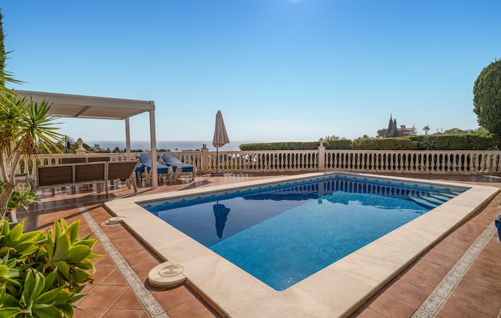 Cozy Home In Benalmadena - Benalmádena