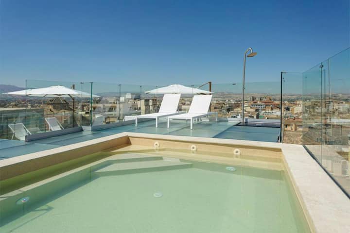 Signature Room Mate Style In Granada City Centre - Granada