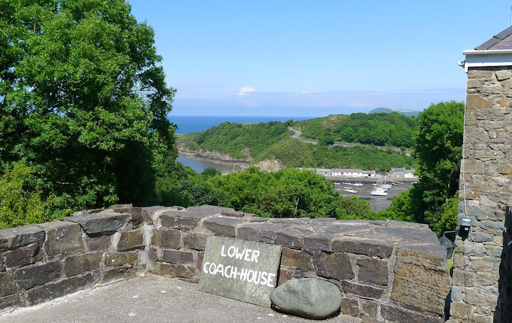 Lower Coach House - Fishguard