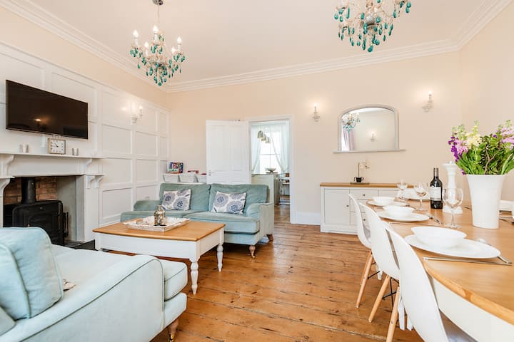 Lantern House - Tenby