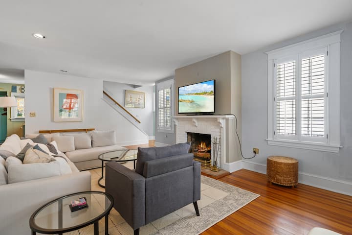 Admiral's Abode - Charming Retreat - Annapolis, MD