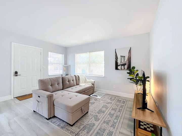 Touchdown House|free Parking|wifi|near Universal - Orlando