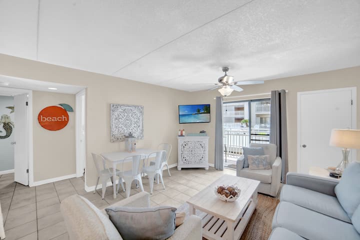 Sugar Beach 128 | Gulf Front | Outdoor Pool - Orange Beach, AL