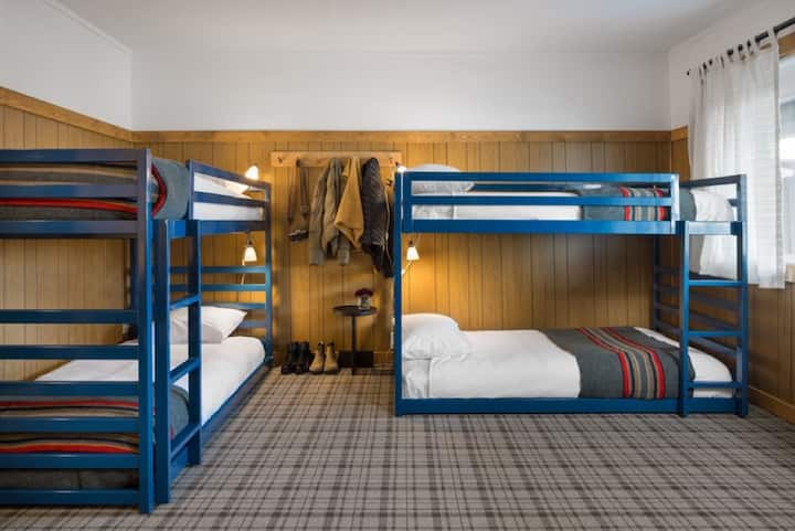 Near National Elk Refuge! With Pool & Hot Tubs! - Jackson, WY