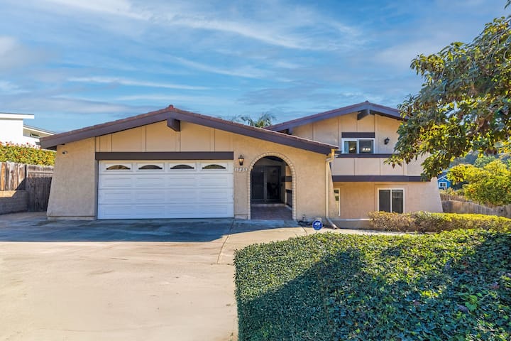 New! Coastal Carlsbad- 4bd Family Friendly Getaway - Carlsbad, CA