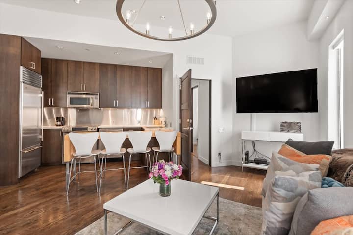 Center Of Aspen 2 Br | Ac, Sundeck, Hot-tub! - Aspen