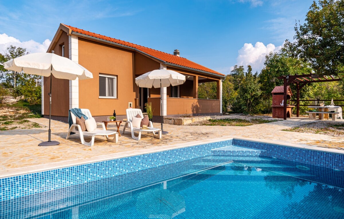 Holiday Home Zelengrad - Houses for Rent in Zelengrad, Zadar County ...