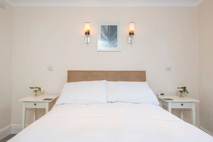 Lantern Suite - Tenby