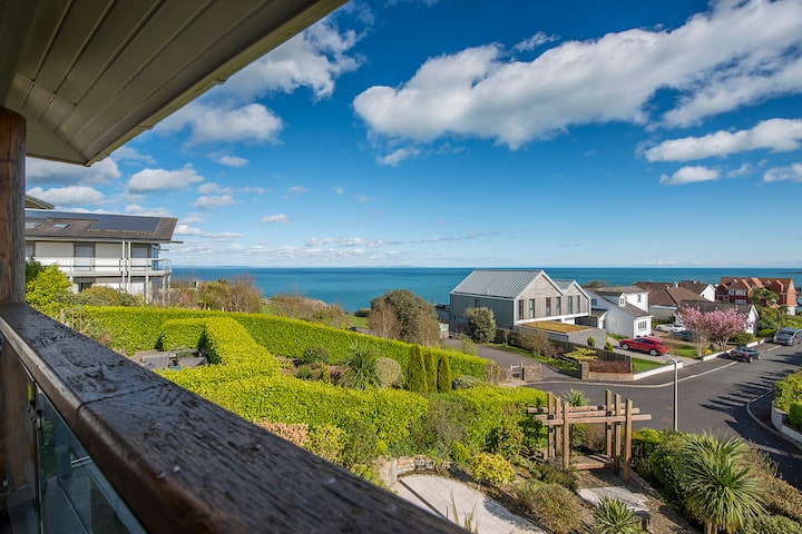 Monterey - Saundersfoot