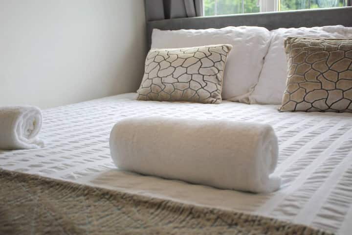 Shm Stays  Nec/airport M6 Free Parking Available - Birmingham