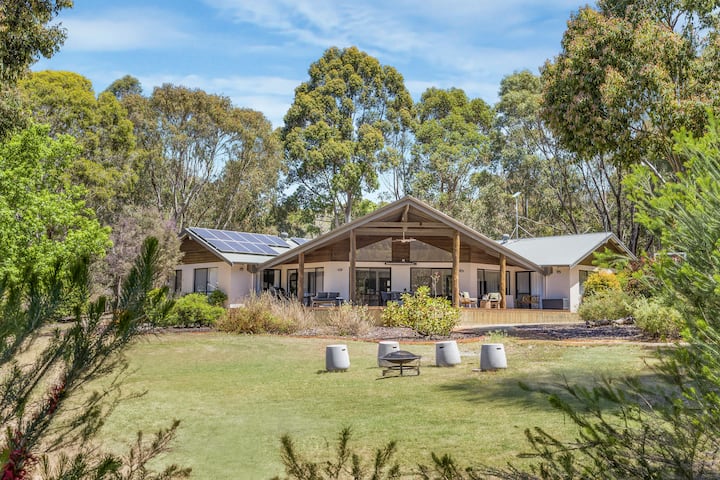 Wisteria Lodge - Dunsborough