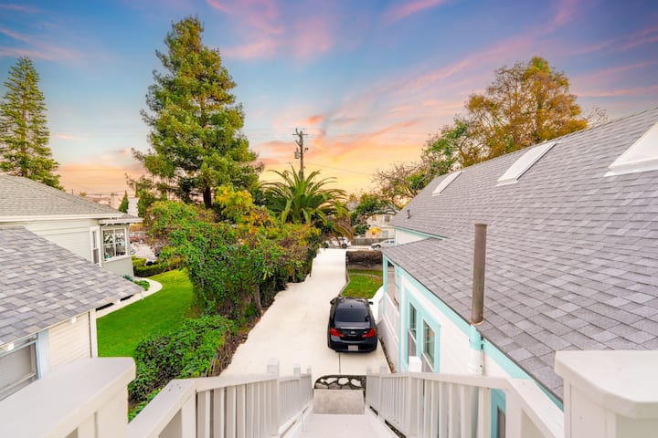 Amazing Reviews, Walk 2 Beach, Restaurants & Shops - Ventura, CA