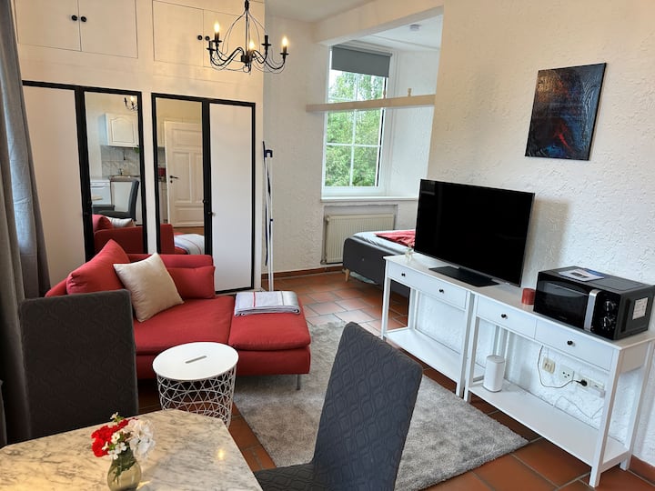 Ferienwohnung Mit Dachterrasse (Bahnhof Marxgrün) - Hirschberg