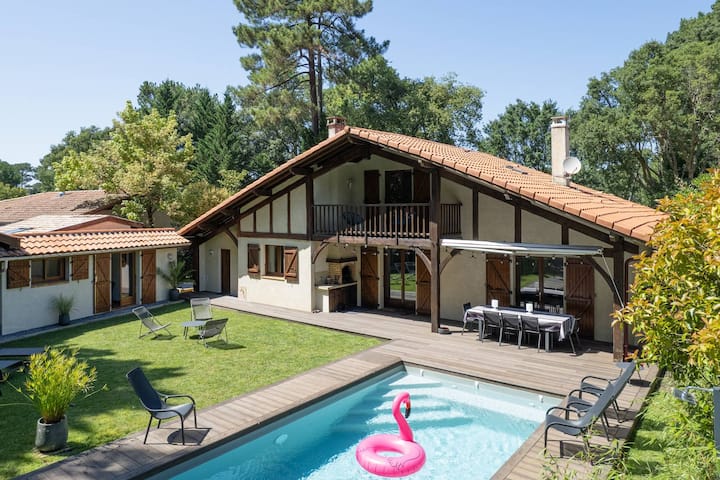 Villa  Malbec Avec Piscine Pour 12 Personnes - Hossegor