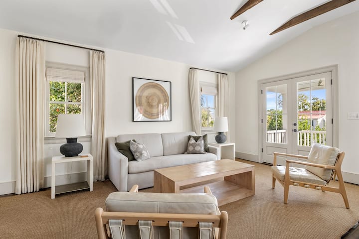 Harleston House | Unit A | Sleeps 10 - Charleston, SC