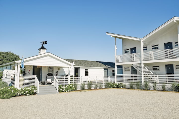 4 Hero Double, Hero Beach Club, Near Lighthouse - Montauk, NY