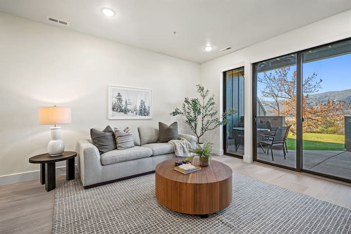 Ski & Greens Haven Pt A107|mtn Views |Ski |Firepit - Huntsville, UT