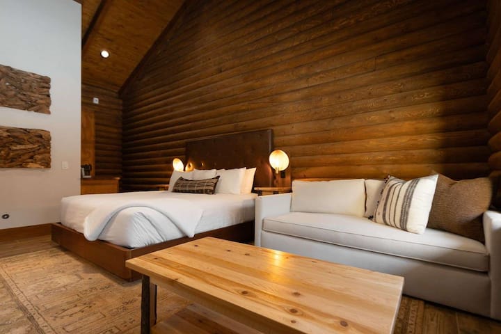 Premium Double King Suite - Gatlinburg, TN