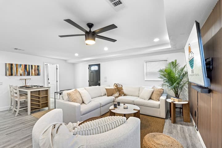 The Hidden Gem - Tia, Rjs,  Amalie Arena, Macdill - 탬파