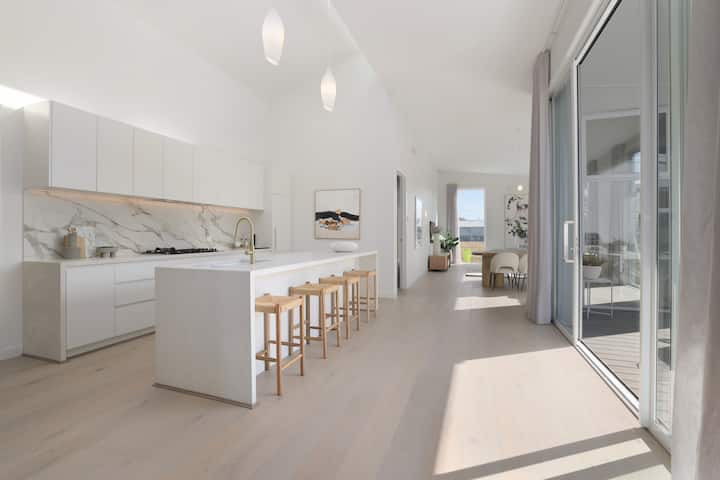 Bella Villa - 4pm Check Out Sundays* - Mount Martha