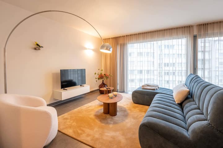 Papa-figos: Classy 2 Bedroom Apartment - Ostende